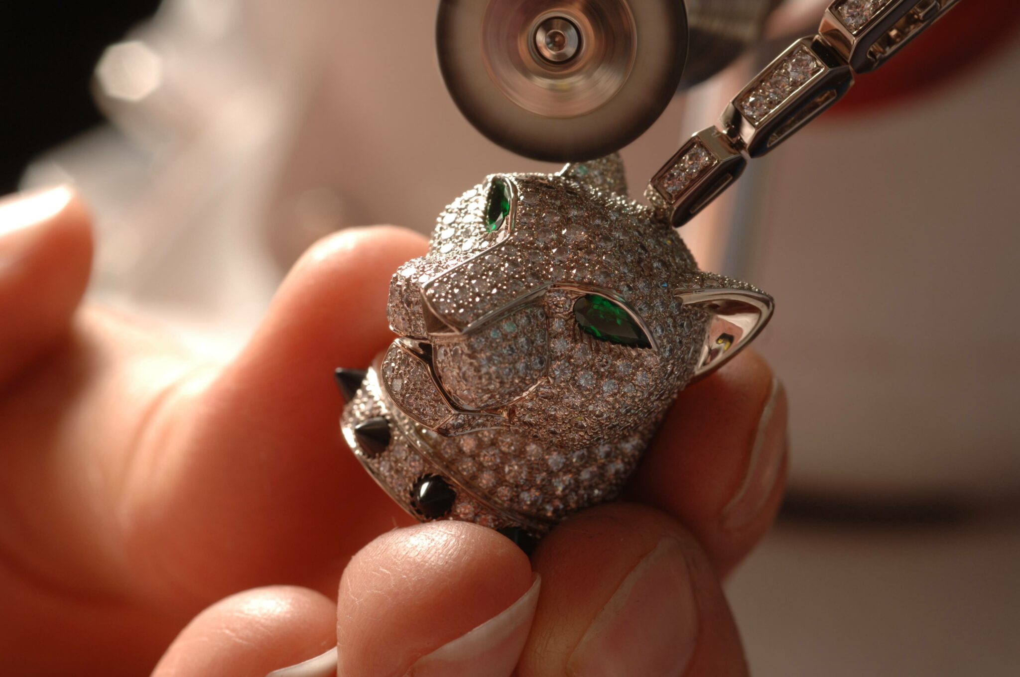 L'INSTITUT JOAILLERIE CARTIER - Esprit Joaillerie